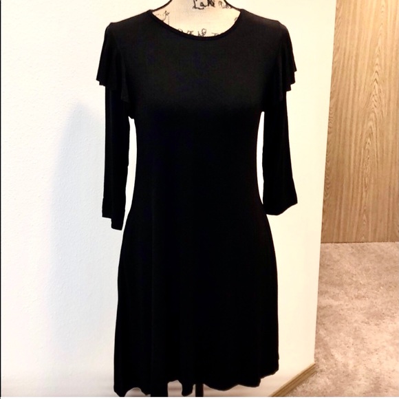 Annabelle | Dresses | Annabella Dress Aline With Ruffle Accents S ...